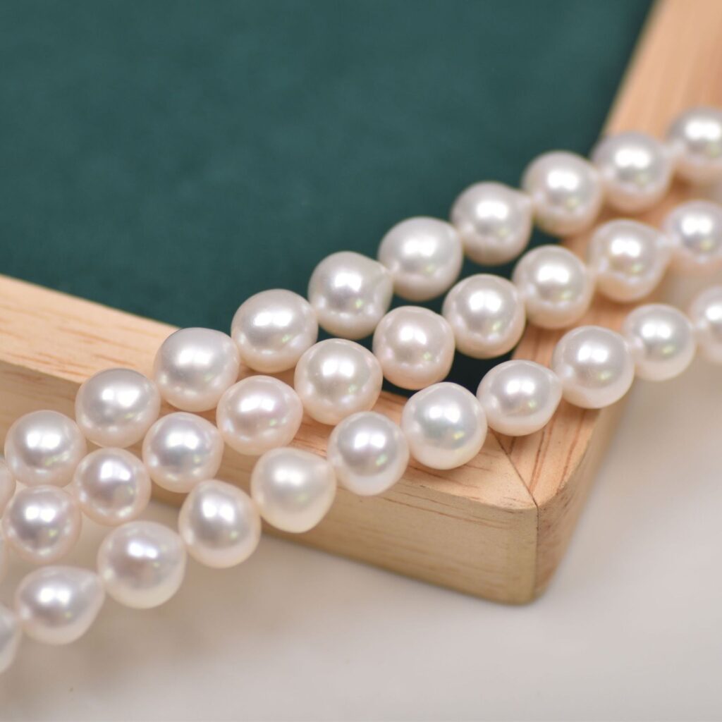 Teardrop Edison Freshwater Natural Pearls